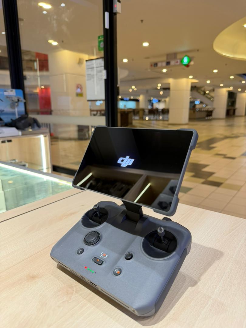 DJI RC PRO 2 (DISPLAY UNIT) – Jaya Intrabumi Niaga (M) Sdn. Bhd ...